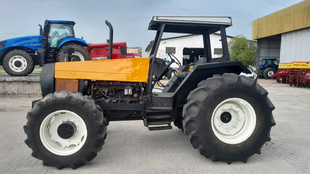 TRATOR, 1680 - Marca: VALTRA - Super Tratores